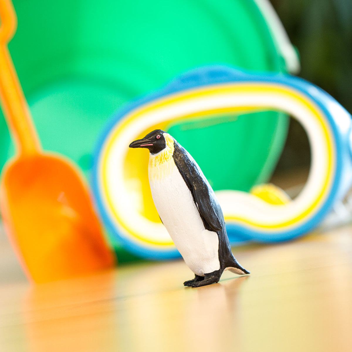 Emperor Penguin Toy | Safari Ltd®