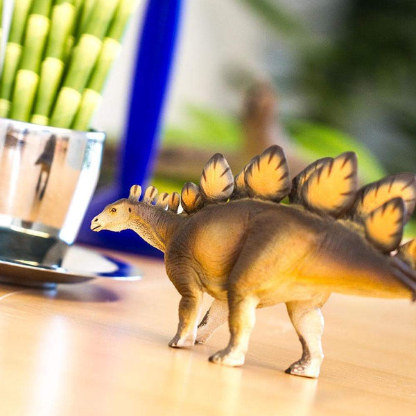 Stegosaurus Dinosaur Figurine | Safari Ltd® Prehistoric Toy | Safari Ltd®