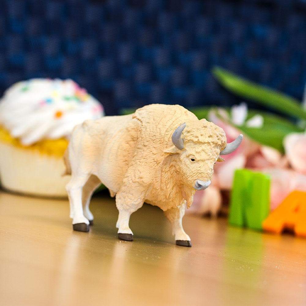 White Buffalo Toy | Wildlife Animal Toys | Safari Ltd®