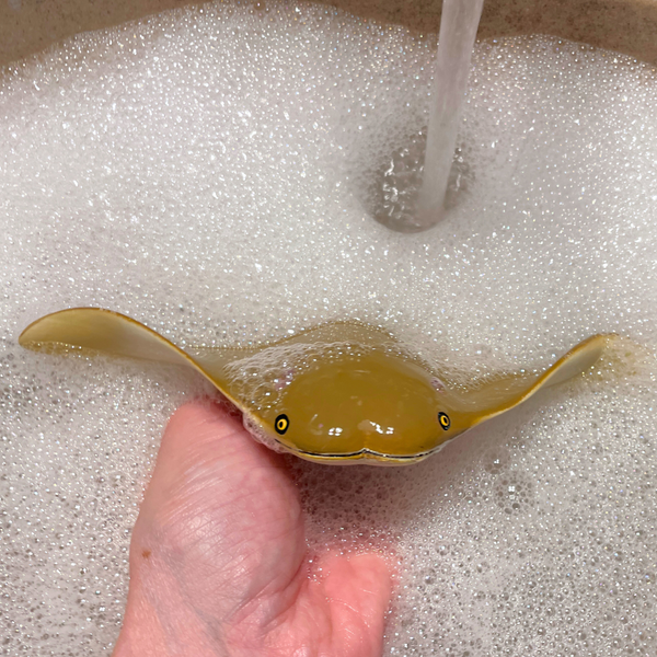 Cownose Ray Toy | Safari Ltd® | Safari Ltd®