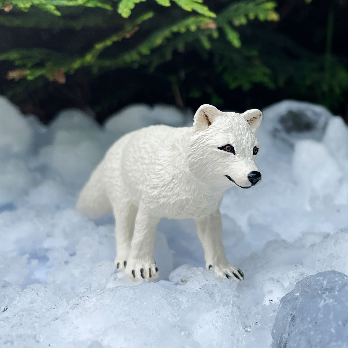Arctic Fox Toy Figure | Safari Ltd®