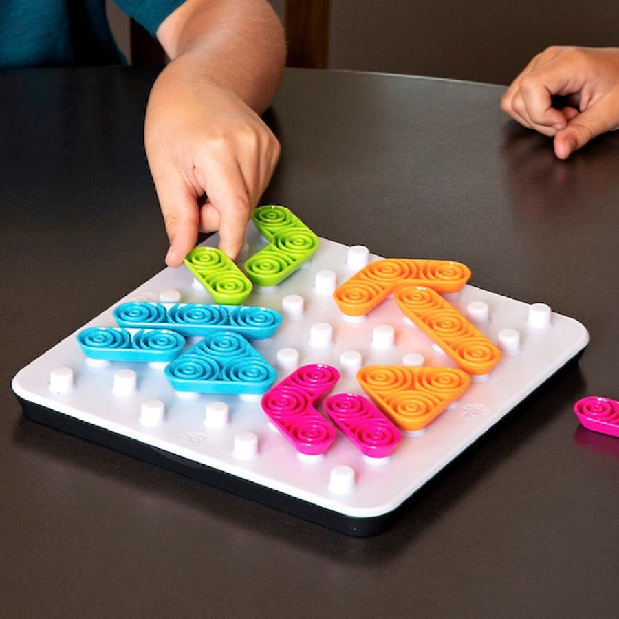 Grid Block | Safari Ltd®