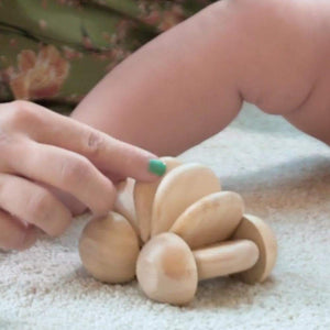 PlanToys Baby Car - Natural | Safari Ltd®