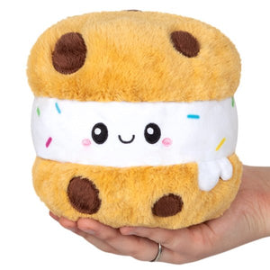 Snugglemi Snackers Cookie Ice Cream Sandwich | Safari Ltd®