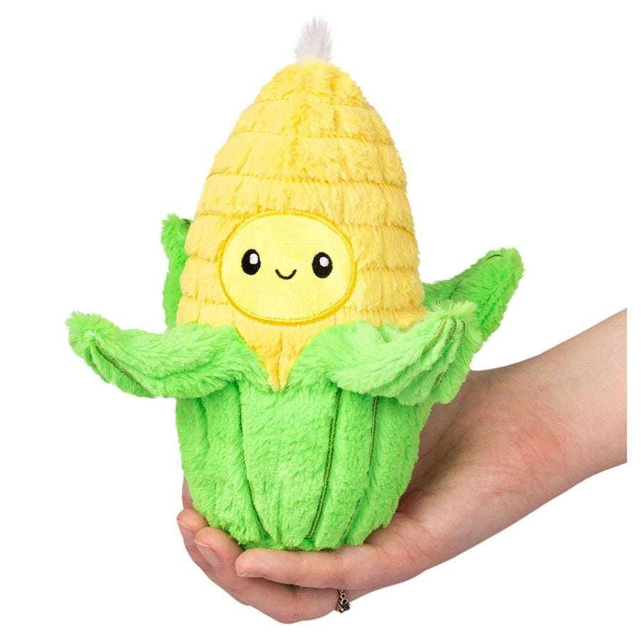 Snugglemi Snackers Corn | Safari Ltd®