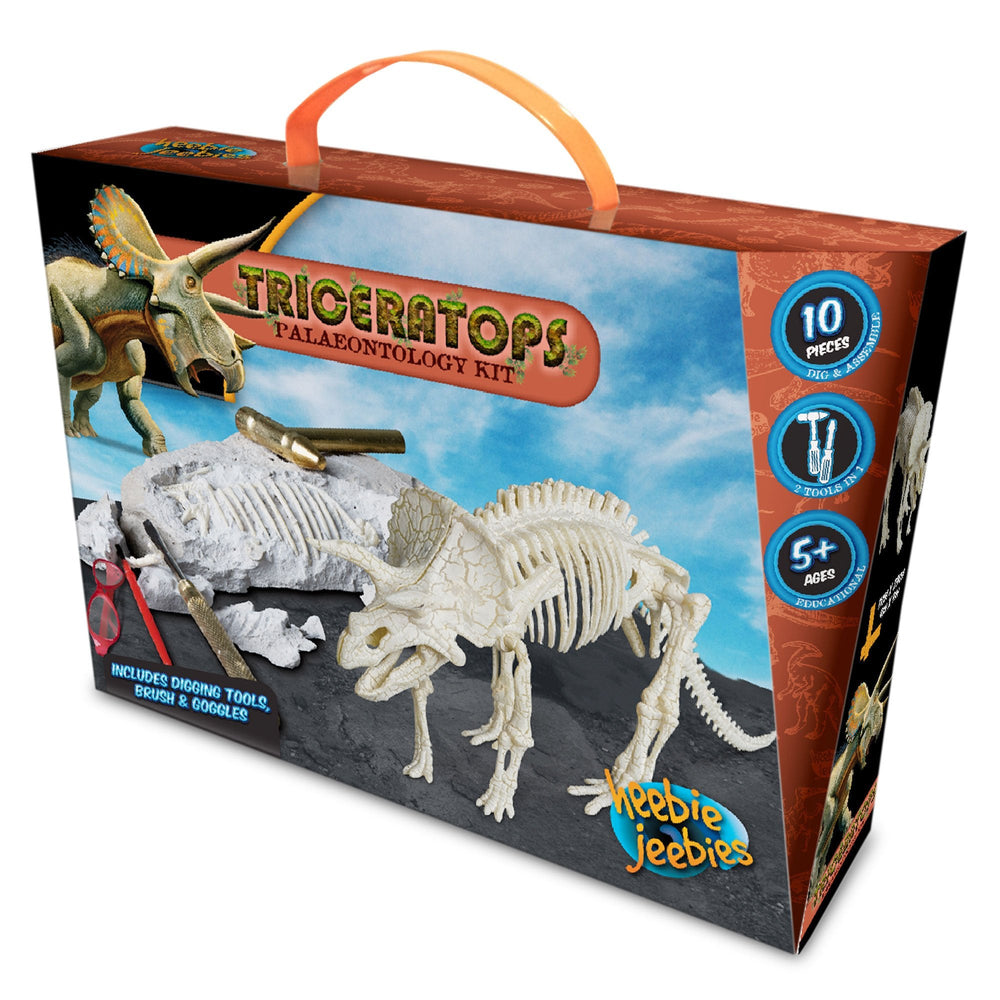 Triceratops Paleontology Kit | Safari Ltd®