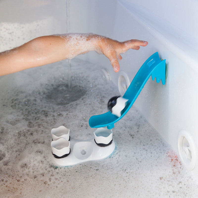 Waddle Bobbers Bath Toy | Safari Ltd®